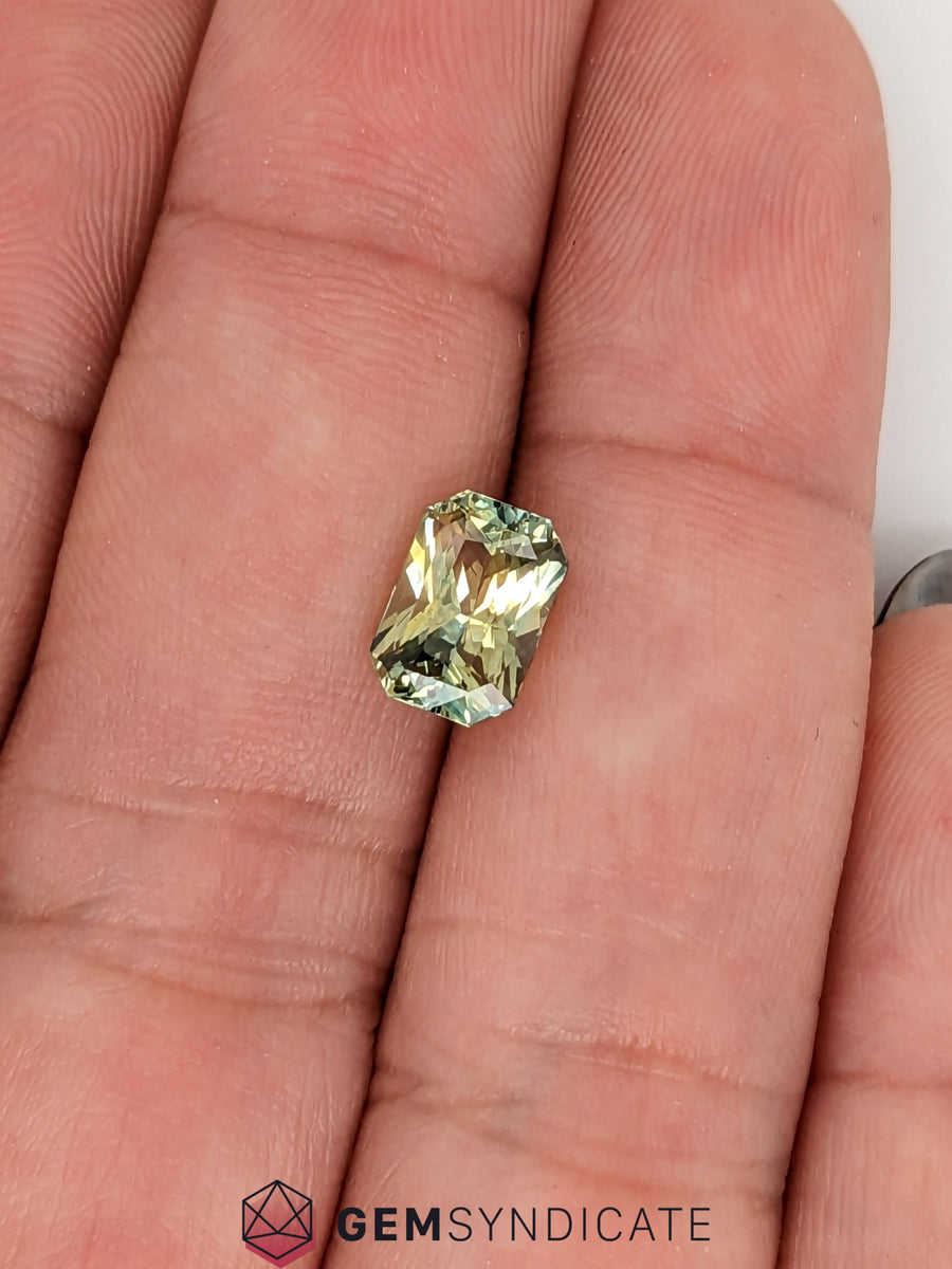 Flirty Emerald Cut Parti Sapphire 2.18ct – The Gem Syndicate