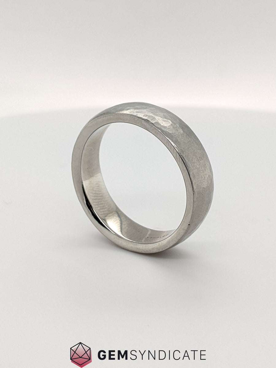 Hammered Men's Wedding Band – The Gem Syndicate